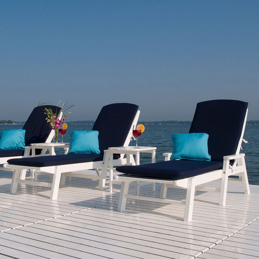 Recycled Plastic Pool Lounge Chair | Nautical Style Arm Chair w. Wheels